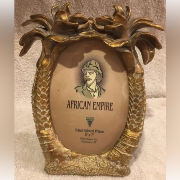 Dezine | Accents | Vintage Dezine African Empire Hand Painted ...